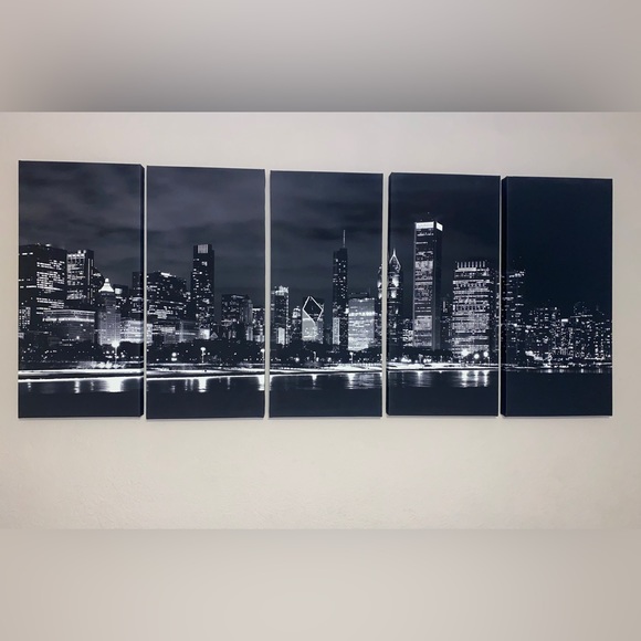 Wall Decor | Super Cute Chicago Sign | Poshmark